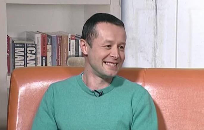 Dr Iggy otkrio tajnu čuvene pjesme „Oči boje duge“ - Adria TV