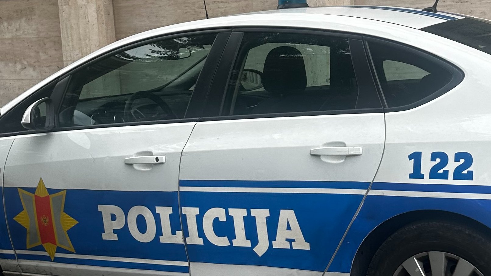 Bar: Djevojka povrijeđena, vozač automobila pobjegao nakon nezgode ...